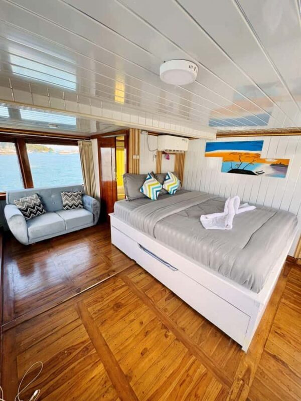 Labuan Bajo: 3-Day Komodo Liveaboard Adventure with VIP Boat - Introduction