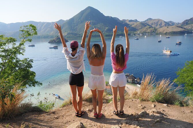 Labuan Bajo - Komodo multi day tour Using Luxury Pinishi Boat - Key Points