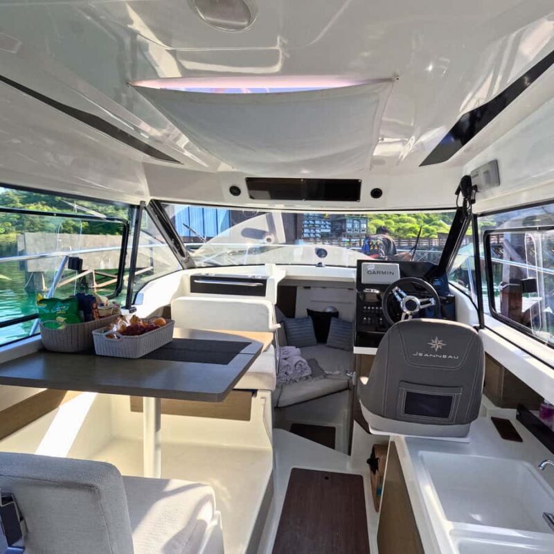 Labuan Bajo: Private Yacht 3 Islands Hidden Gems w/ Snorkel - Who Will Love This Tour?