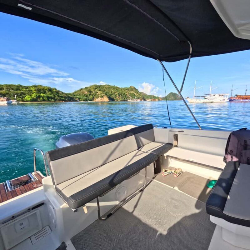 Labuan Bajo: Private Yacht Komodo Islands & Manta Snorkel - FAQ