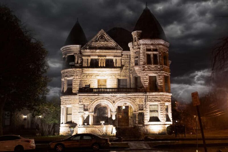 Lace, Lunacy, and Loss: Louisville Ghost Tours - Inside the Stories: What Sets This Tour Apart