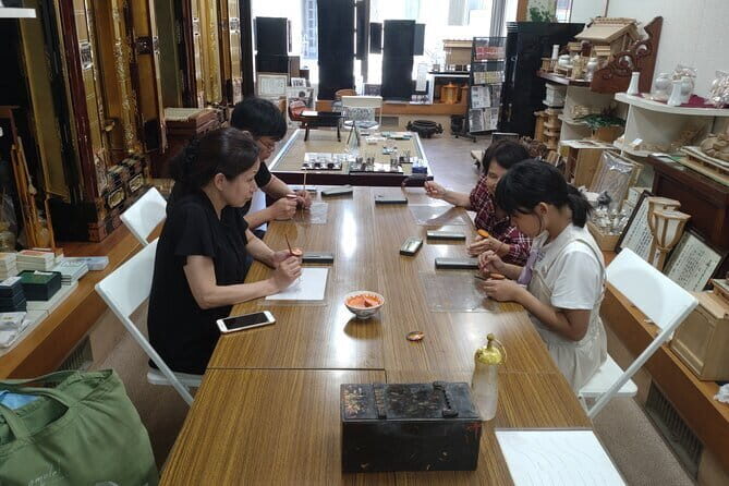 Lacquer Art in Toyama: Uozu Teaspoon Craft with Gold & Silver - A Closer Look at the Experience