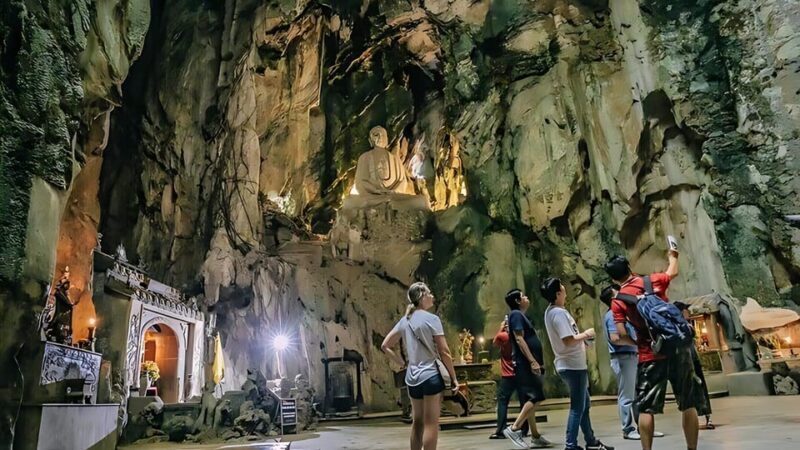 Lady Buddha, Marble Mountains and Am Phu Cave in Da Nang - The Marvel of Marble Mountain