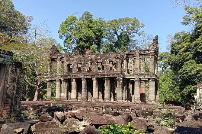 Lady Temple, Grand circuit, Sunset at the Bakeng Mountain - Frequently Asked Questions
