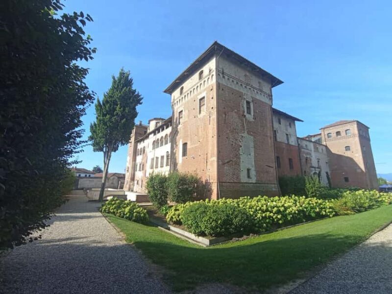 Lagnasco: Castles of the Marchesi Tapparelli D'Azeglio - Key Points