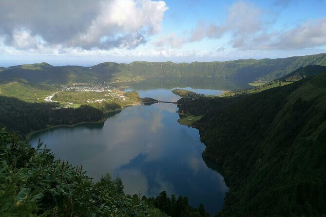 Lagoa do Fogo and Sete-Cities Full Day Tour with Lunch - An Authentic Journey through São Miguel’s Natural Wonders