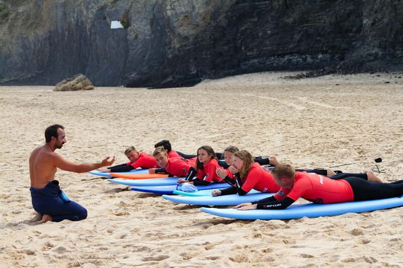 Lagos: group surf lessons for all levels - FAQs