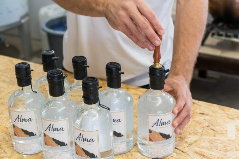 Lagos: Guided Gin Distillery Tour With Tasting at Alma Luz - What to Expect from the Alma Luz Gin Tour