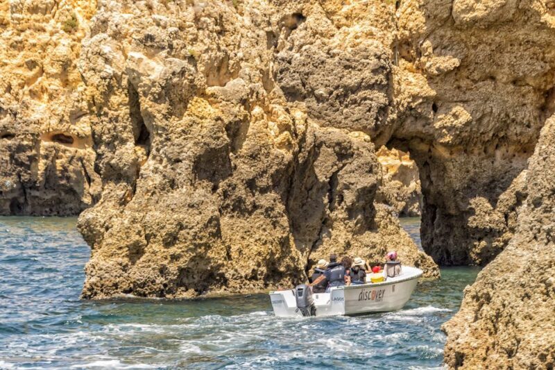 Lagos: Ponta da Piedade Coastline Boat Cruise - FAQs