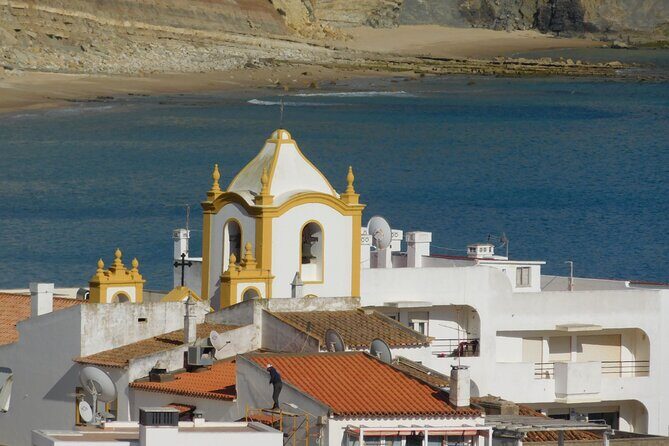 Lagos to Luz with an eco Tuk and local guide - Key Points
