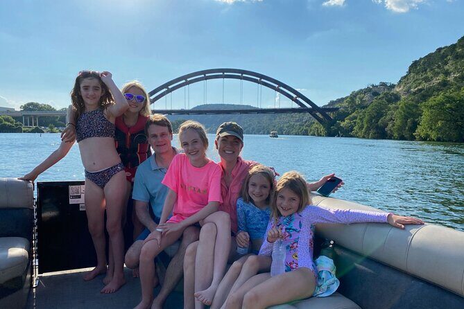 Lake Austin Boat Cruise 1.5 Hour Scenic Tour BYOB Per Person - In-Depth Look at the Itinerary