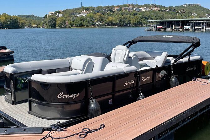 Lake Austin Sunset Boat Cruise  1 - Hour Scenic Tour BYOB - Why This Tour Is a Great Fit
