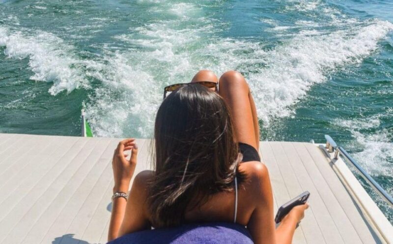 Lake Como: Exclusive Lake Tour by Private Boat with Captain - Key Points