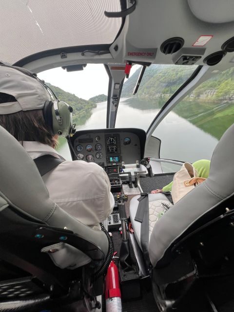 Lake Como: Helicopter tour with an unique Lunch in Como Lake - Discovering Lake Como from Above: The Itinerary