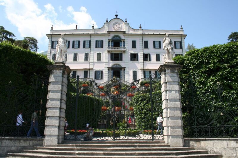 Lake Como: Highlights Tour with a Local by Private Car - Why the Private Car Makes a Difference