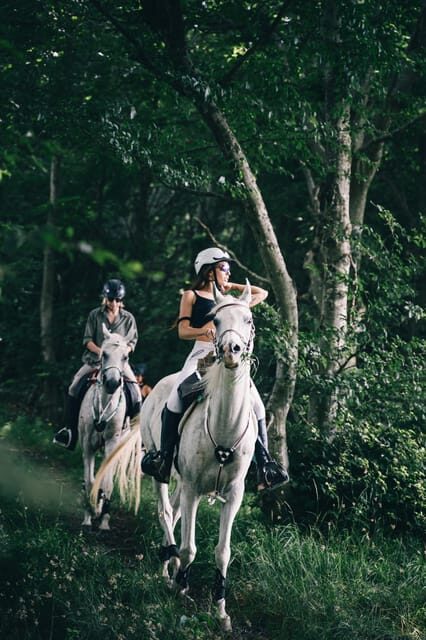 Lake Como: Horseback Riding Tour to an Ancient Village - An In-Depth Look at the Experience