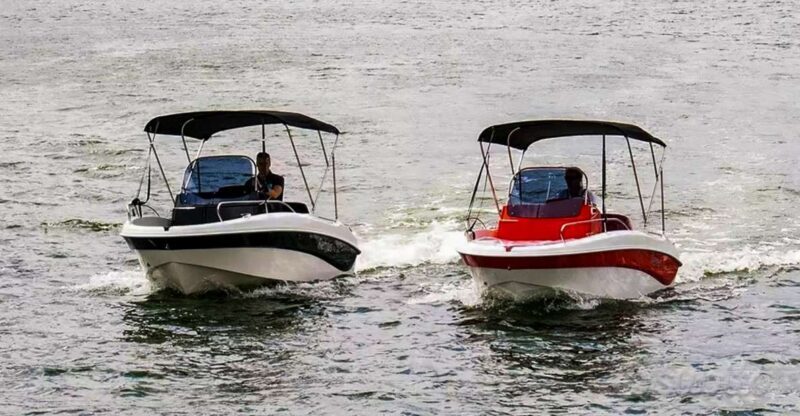 Lake Como: Motor Boat Rental - Key Points