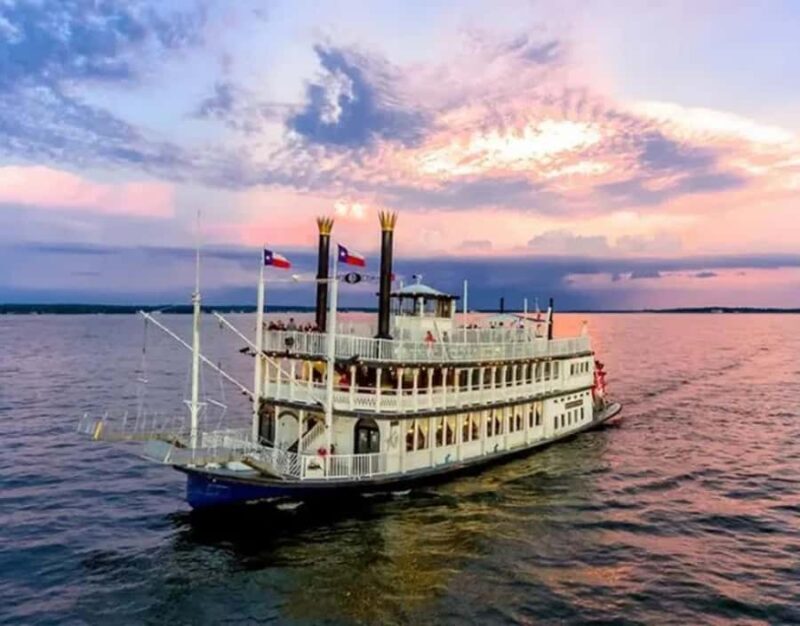 Lake Conroe: Sunset Dinner Cruise with Live Music - Key Points