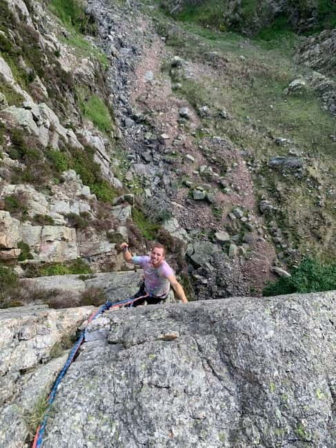 Lake District: Langdale Valley Rock Climbing Experience - An Introduction to the Experience
