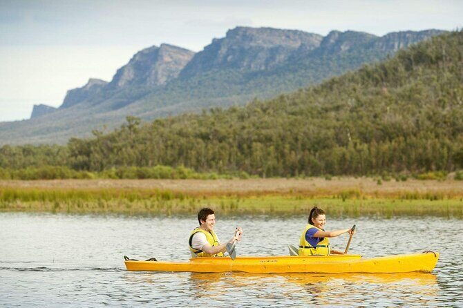 Lake Fyans Canoeing Activity - The Sum Up