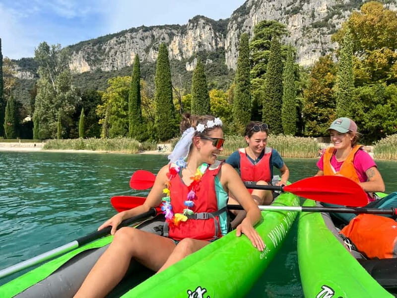 Lake Garda: Canoeing tour from Garda to Punta San Vigilio - Key Points