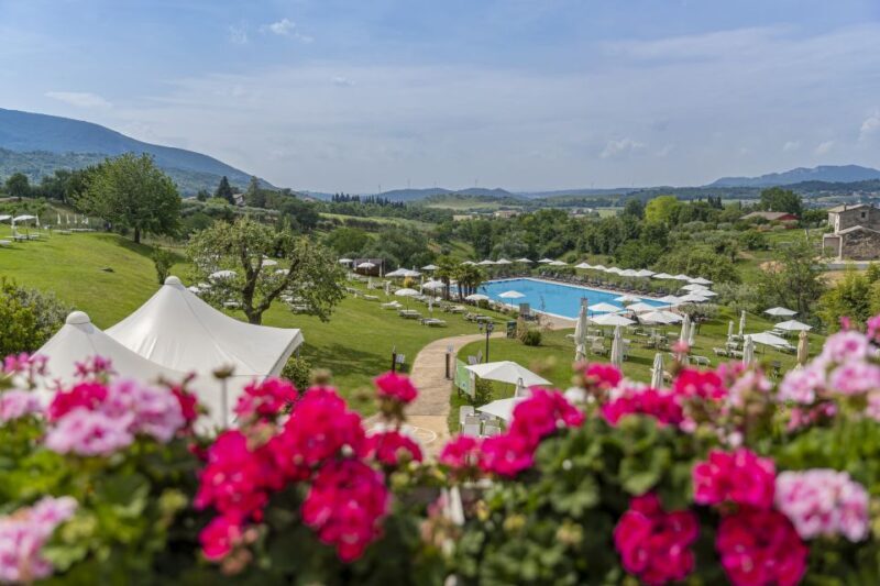 Lake Garda: Hotel Villa Cariola Pool Entry Ticket - The Location and Setting