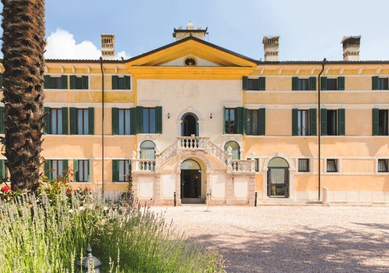 Lake Garda: Hotel Villa Cariola Pool Entry Ticket - The Sum Up