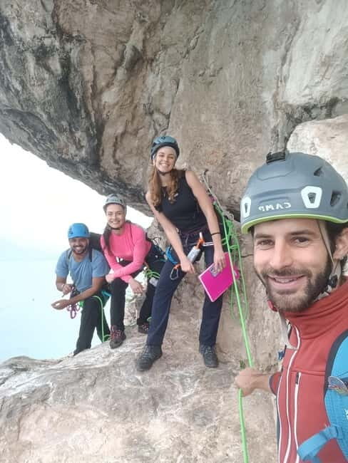 lake Garda: secret ledge - Key Points
