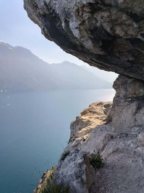 lake Garda: secret ledge - FAQs