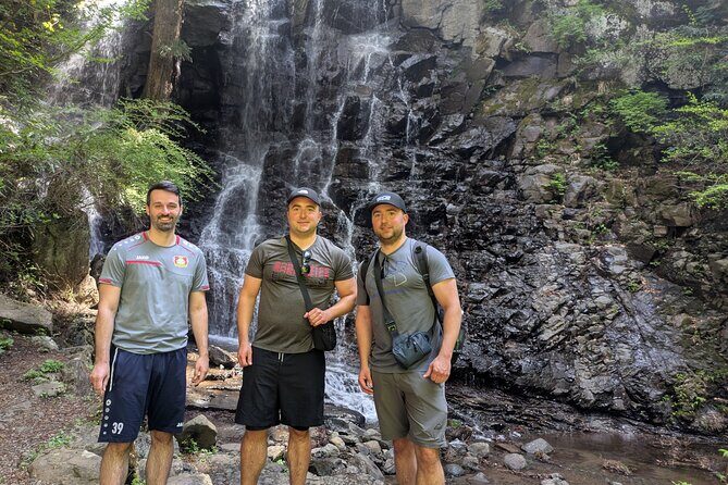 Lake Kawaguchi : Private Half-Day Tour with local guide - Itinerary Breakdown: What Youll See and Why It Matters