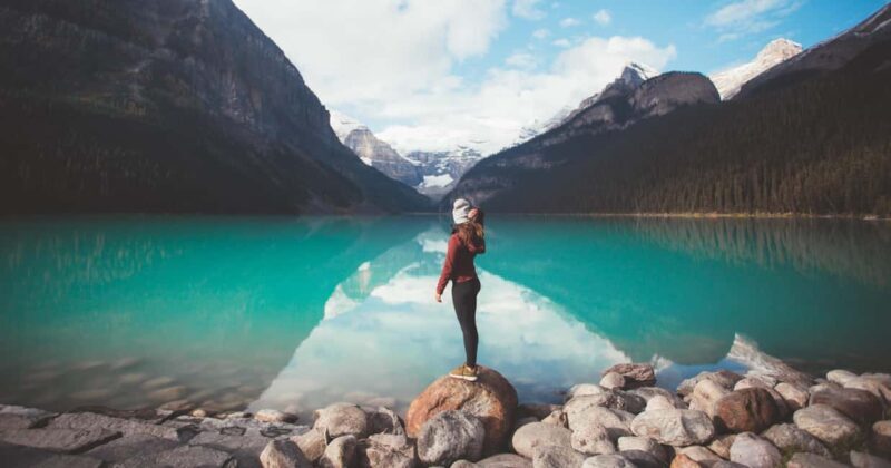 Lake Louise, Emerald Lake & Johnston Canyon Fall Adventure - Key Points