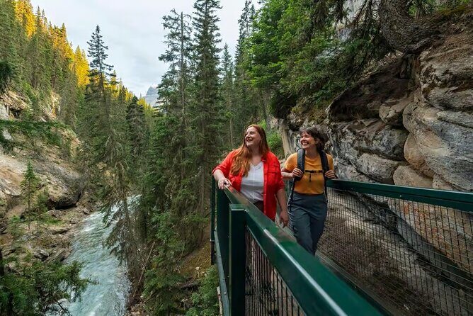 Lake Louise Moraine Emerald Lake Johnston Canyon Banff Yoho Tour - FAQ