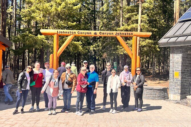 Lake Louise, Moraine Lake, Emerald Lake and Johnston Canyon Tour - Is This Tour Right for You?