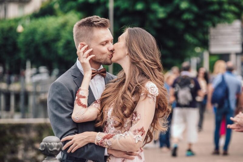 Lake Maggiore: Romantic couple photoshooting on the islands. - Introducing the Experience