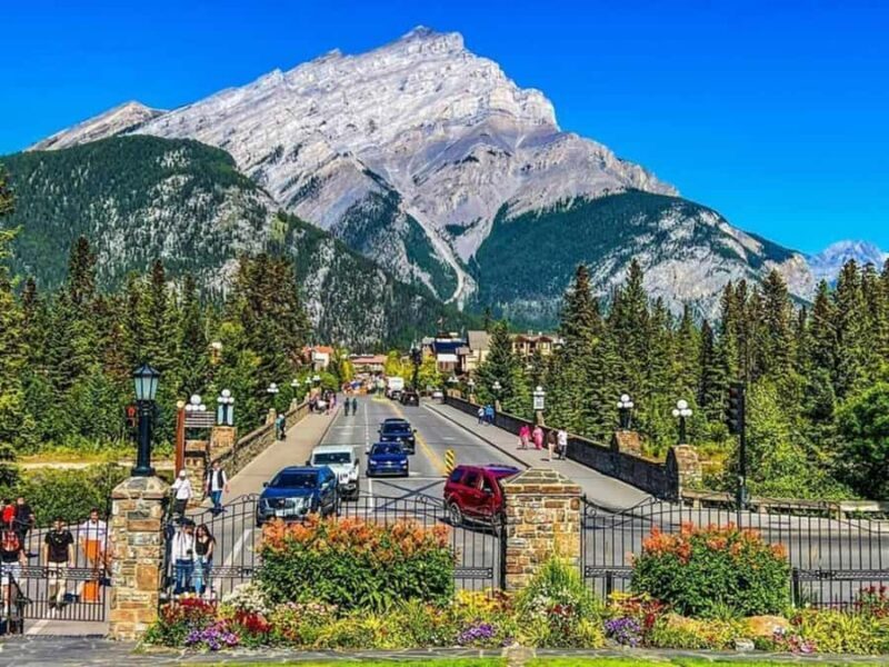 Lake Minnewanka, Lake, Louise, Johnson Lake & Banff Gondola - FAQ
