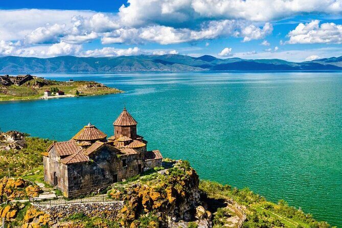 Lake Sevan, Hayravank, Noratus, Selim Pass, Jermuk, Areni - A Complete Look at the Lake Sevan, Hayravank, Noratus, Selim Pass, Jermuk, and Areni Tour