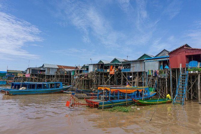 Lake-Side Village Tour - Optional Side Trip: Rowing in the Flooded Forest