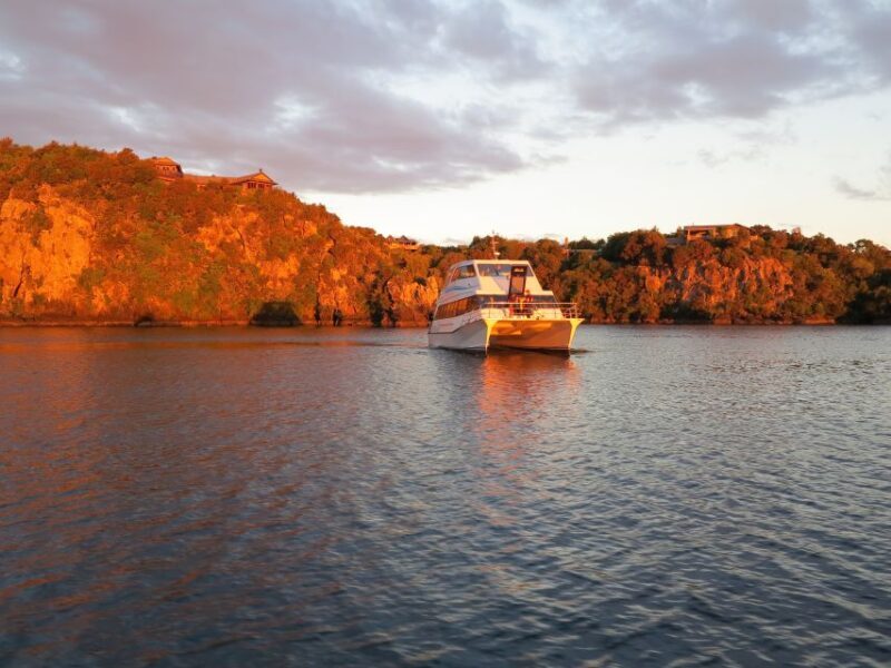 Lake Taupo: 1.5-Hour Maori Rock Carvings 5:00 PM Cruise - An In-Depth Look at the Lake Taupo Maori Rock Carvings Cruise