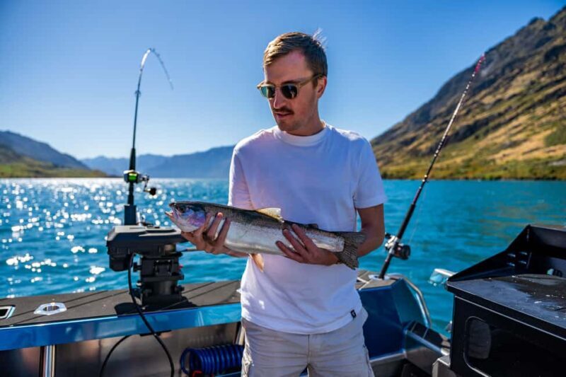Lake Wnaka: 6 hour Fishing Adventure by Boat - FAQ