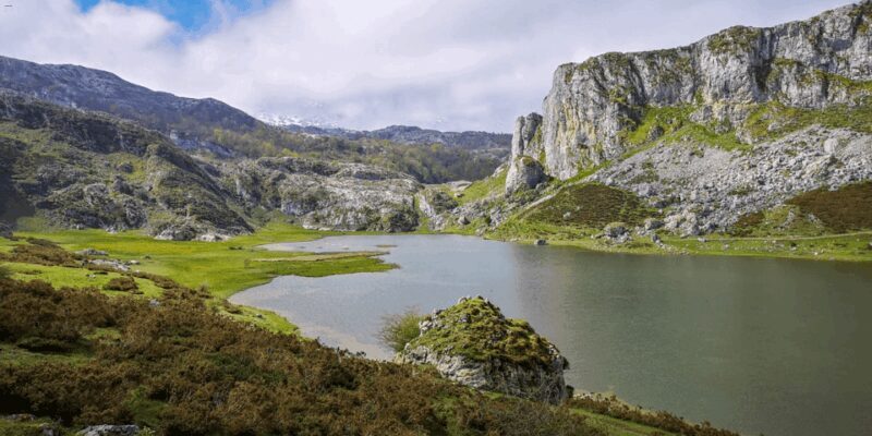 Lakes of Covadonga and Sanctuary of Covadonga: Guided and interpreted tour - FAQs