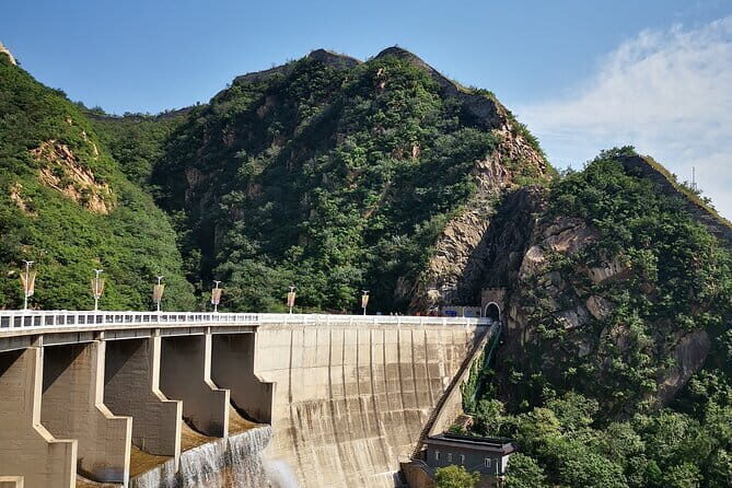 Lakeside Huanghuacheng Great Wall Private Trip English Driver - What Travelers Might Think Based on Feedback