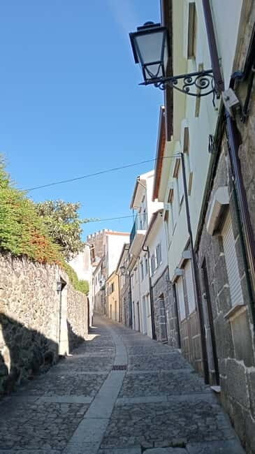 LAMEGO: Gastronomy and History of the City on Foot 3H - Who Will Love This Tour?