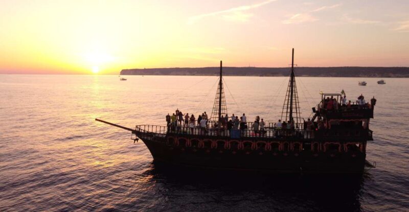 Lampedusa: Sunset Dolphin Sighting on a Pirate Ship - Key Points