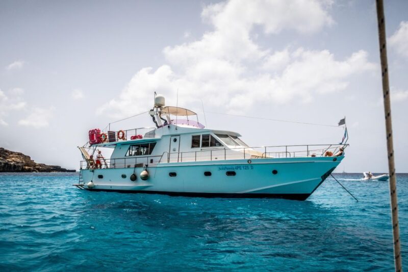 Lampedusa: Yacht excursion, swimming stops and typical lunch - The Lunch: A Culinary Highlight