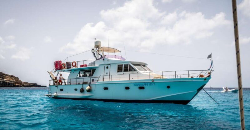Lampedusa: Yacht excursion, swimming stops and typical lunch - Values and Practicalities