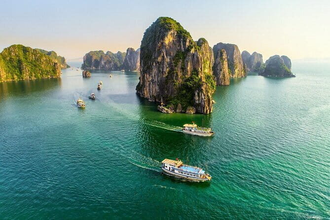 Lan Ha Bay Adventure 2 Days and 1 Night from Hanoi - Key Points