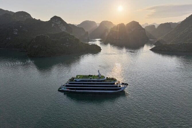 Lan Ha Bay Escapade 3 Days 2 Night with Apple Cruise - An Overview of the Experience