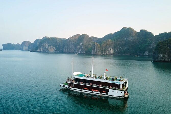 Lan Ha Bay - Ha Long Bay 02 days on Cruise - Key Points