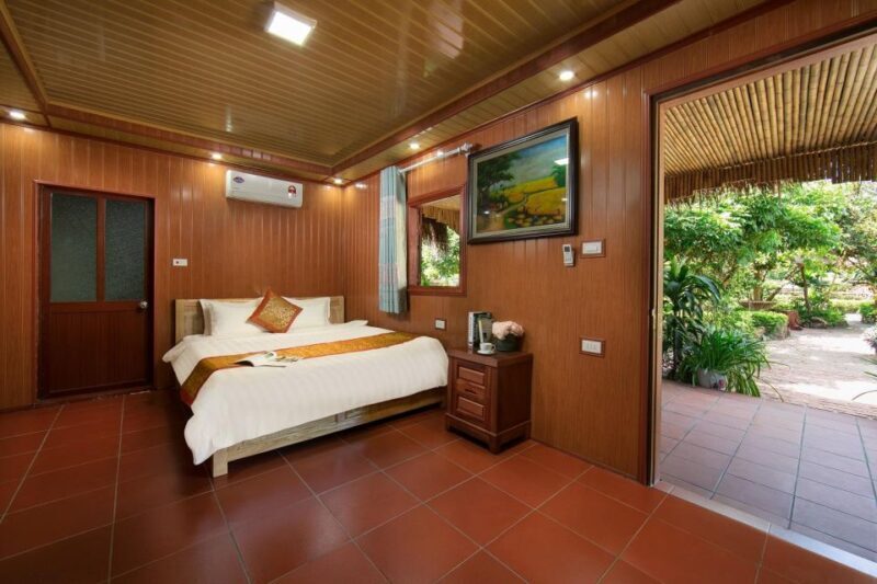 Lan Ha Bay The adventure 2 days 1 night - Key Points