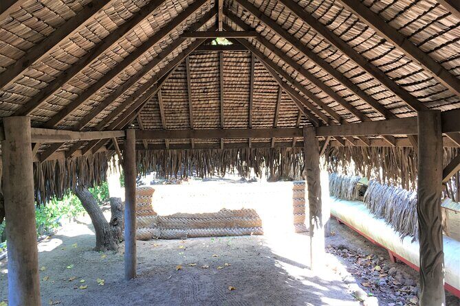 Land and Sea cultural tour to discover traditions, heritage and the lagoon - Who Should Consider This Tour?